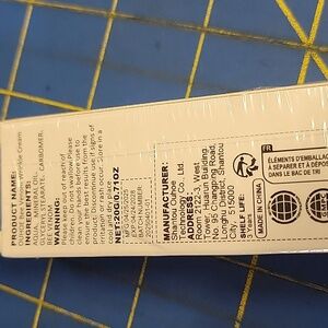 ouhoe | Skincare | Botox Bee Venom Face Cream 2g New Sealed Box | Poshmark